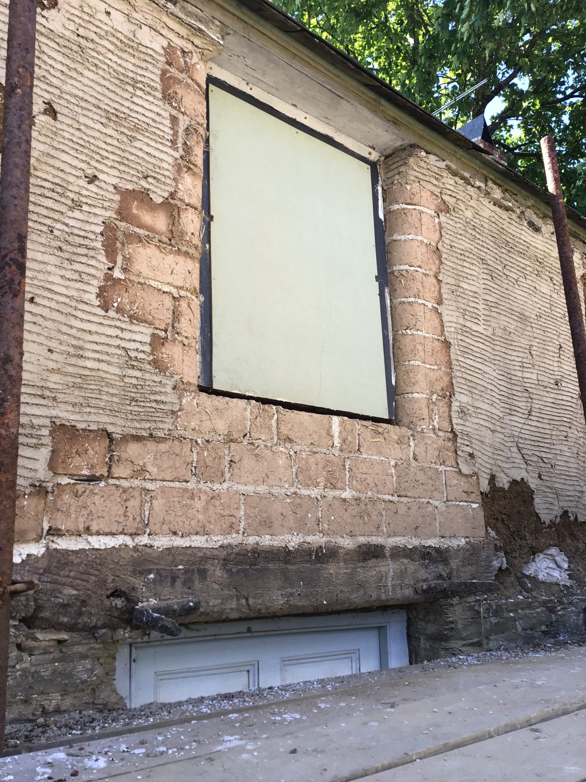 Specialist Cob Wall Repairs in Cornwall - The Cob Specialist